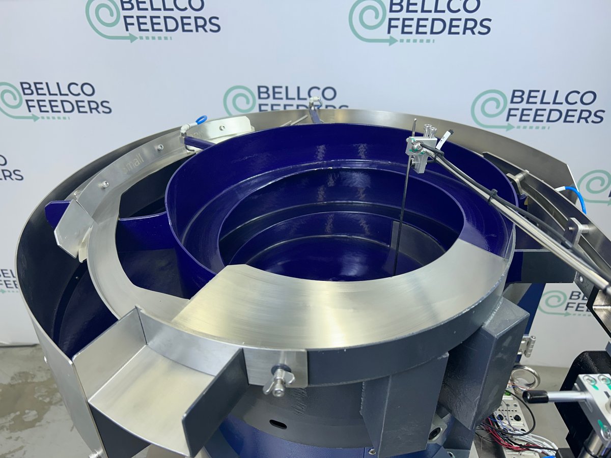Case Study: Custom Vibratory Bowl Feeder for Multiple Knob Parts